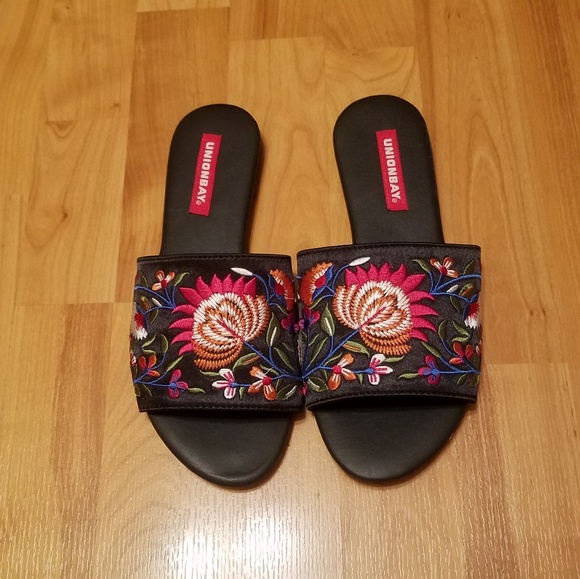 UNIONBAY | Shoes | Unionbay Floral Embroidered Slides | Poshmark
